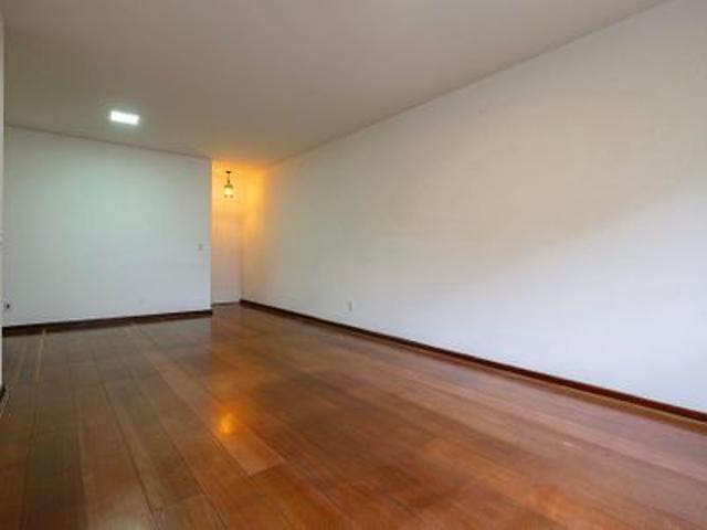 Apartamento para alugar com 90m², 2 quartos e 1 vaga