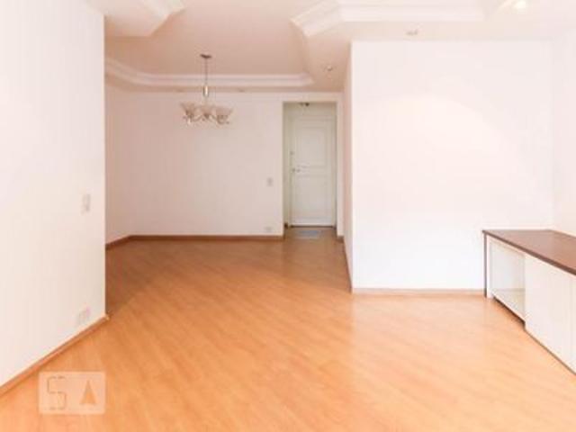 Apartamento para alugar com 90m², 2 quartos e 1 vaga