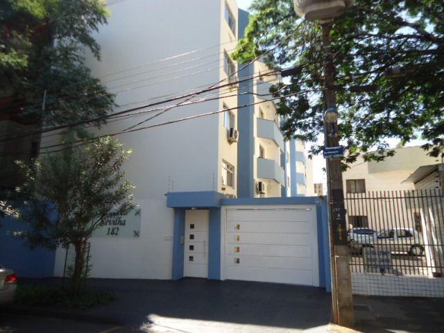 Apartamento para alugar em Zona 07, Maringá PR