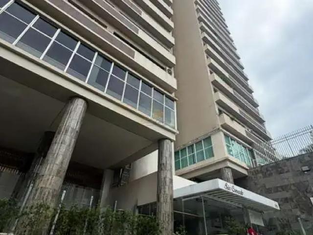 Apartamento para alugar em Maringá, Zona 01, com 4 quartos, com 172 m²