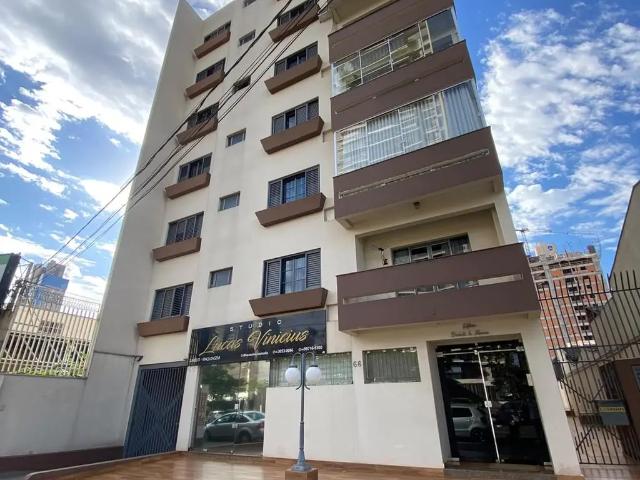 Apartamento para alugar em Maringá, Zona 07, com 3 quartos, com 115.67 m²