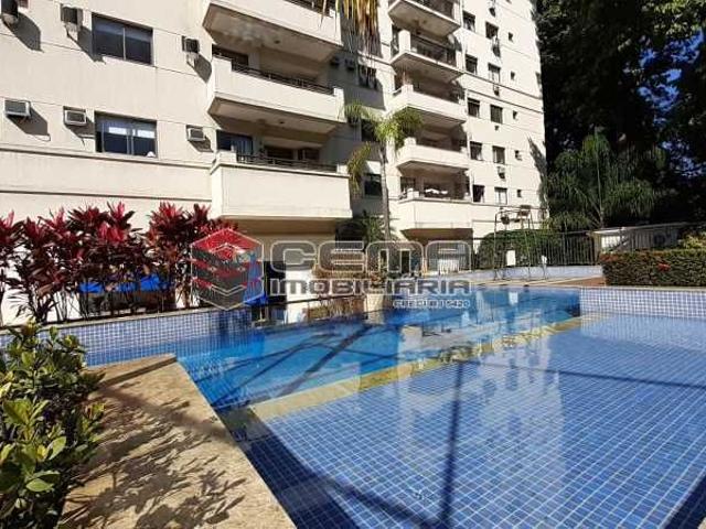 Apartamento para alugar em São Cristóvão, Rio de Janeiro 3 quartos 80m²