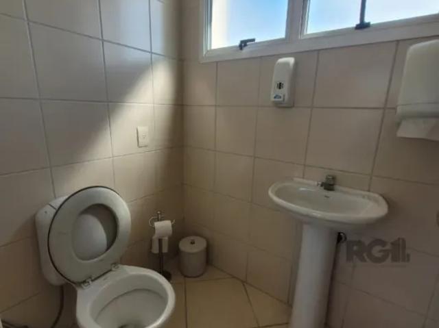 Apartamento para Aluguel no Bairro Mont Serrat com 75m² e 2 dormitórios/quartos