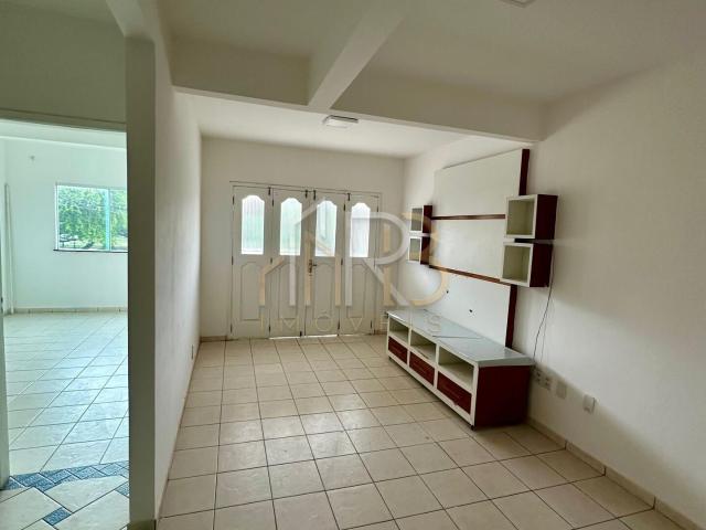 Apartamento para alugar no bairro São Francisco em Ilhéus/BA
