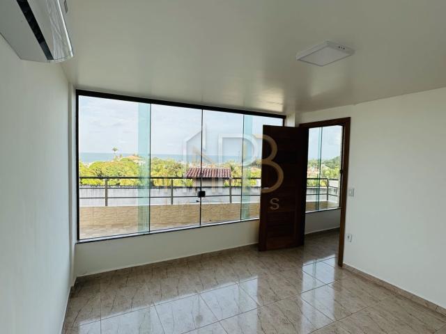 Apartamento para alugar no bairro Praia do Sul em Ilhéus/BA