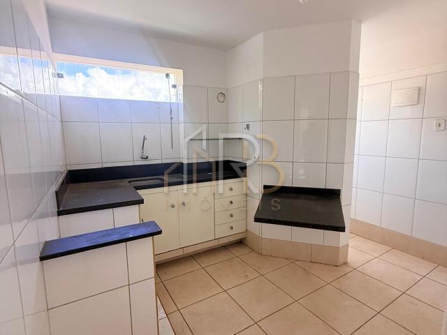 Apartamento para alugar no bairro Praia do Sul em Ilhéus/BA