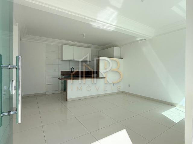 Apartamento para alugar no bairro Praia do Sul em Ilhéus/BA