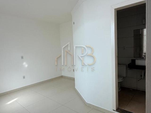 Apartamento para alugar no bairro Praia do Sul em Ilhéus/BA