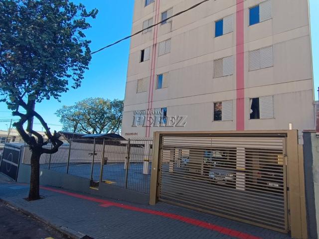 Apartamento para alugar no centro de Londrina Edifício Inhambupe