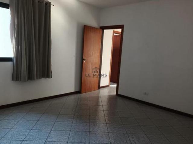 Apartamento para alugar no Condomínio Edifício Brasília no bairro Jardim Brasília em Piracicaba/SP