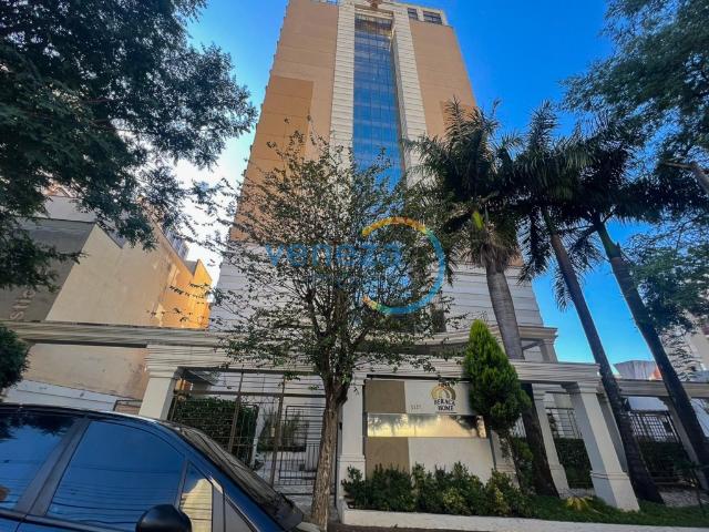 Apartamento para alugar no Ed. Beracá Home região Central de Londrina com 1 quarto. Mobiliado