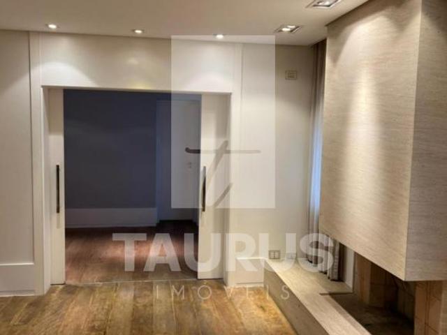 Apartamento para alugar/vender com 3 suítes no Itaim Bibi São Paulo SP
