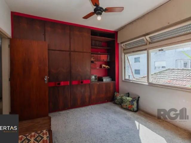 Apartamento para Comprar com 3 dormitórios com suíte e 195m² com até 4 vagas