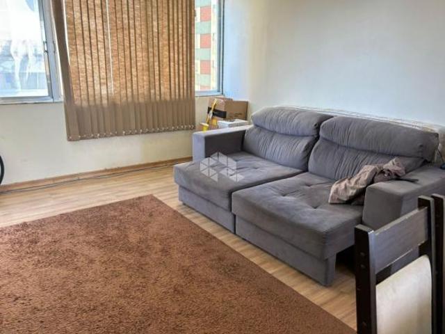 Apartamento para comprar no Centro de Porto Alegre com 3 dormitórios