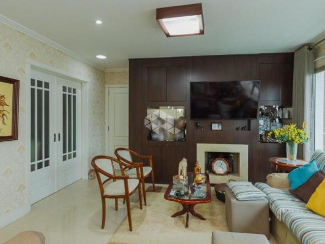 Apartamento para comprar no Mont´Serrat com 3 dormitórios 1 suíte