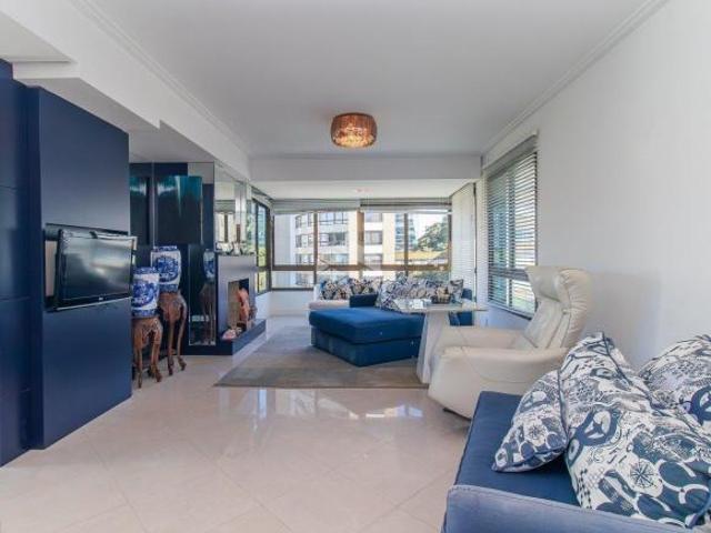 Apartamento para comprar no Três Figueiras com 3 dormitórios 1 suíte