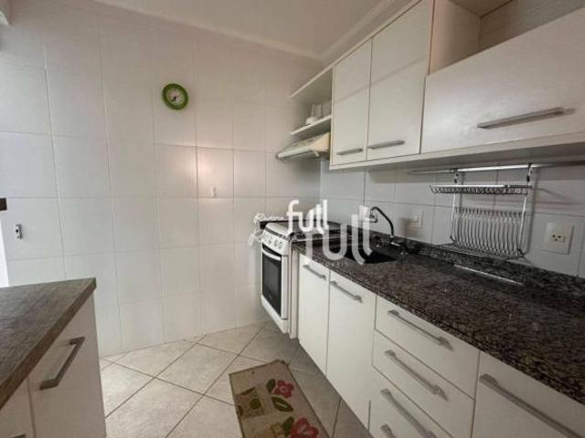 Apartamento para comprar na Riviera de São Lourenço
