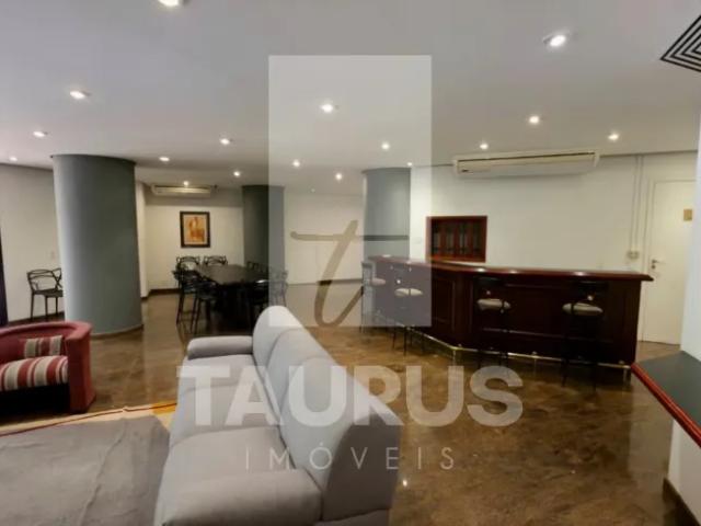 Apartamento para locação, 3 Quartos sendo uma suíte, 2 vagas, 136 M², Moema