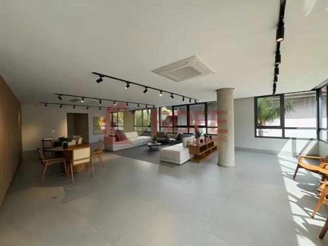 Apartamento para Locação Brooklin, 2 suítes e 2 vagas