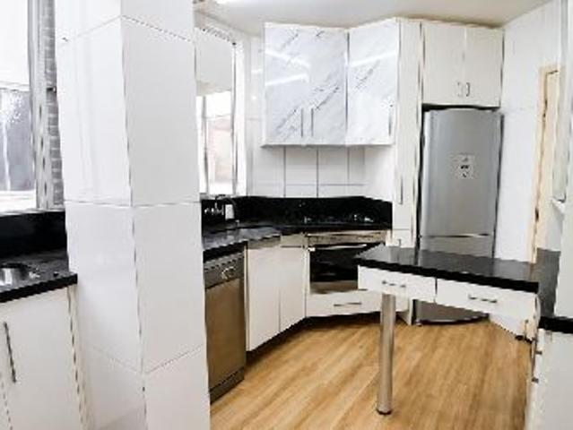 Apartamento para locação com 3 quartos no Itacorubi