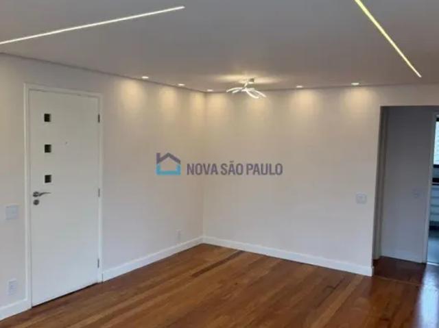 Apartamento para locação com 3 quartos e 02 vagas de garagem
