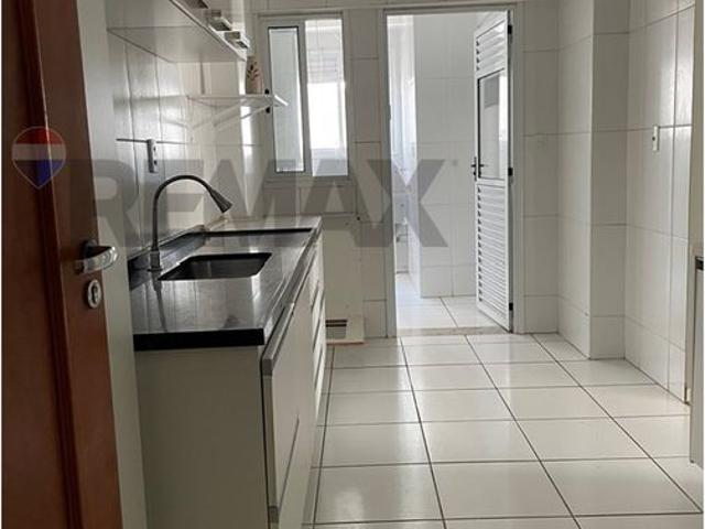 Apartamento para locação com 03 quartos R$3.300,00 Jardim Emilia
