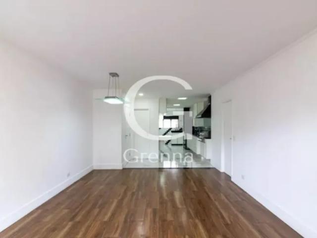 Apartamento para locação com 120m², 3 quartos e 2 vagas em Moema, São Paulo