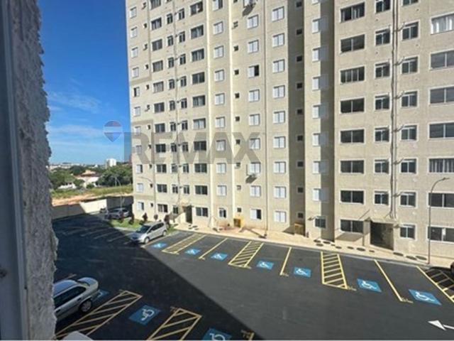 Apartamento para locação com 2 dormitórios e garagem coberta!