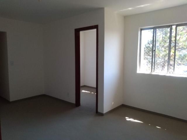 Apartamento para Locação com 2 Quartos e 1 Vaga no Condomínio Residencial Nações Unidas, Vila São José