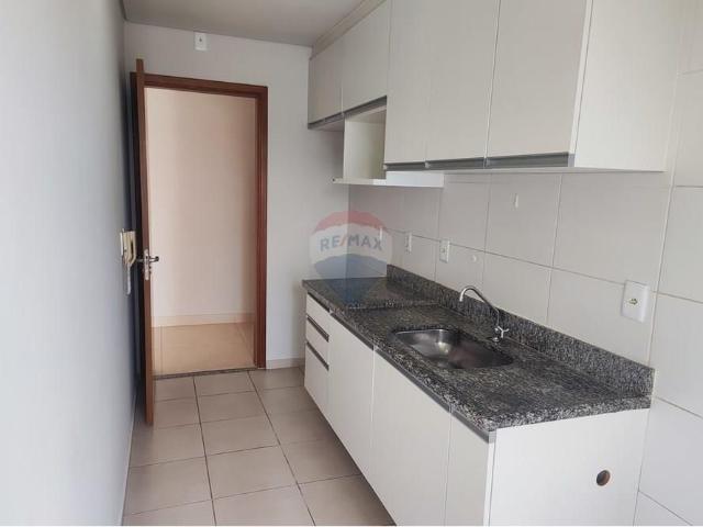 Apartamento para locação com 2 quartos sendo 1 suíte com 2 vagas em Paulínia/SP