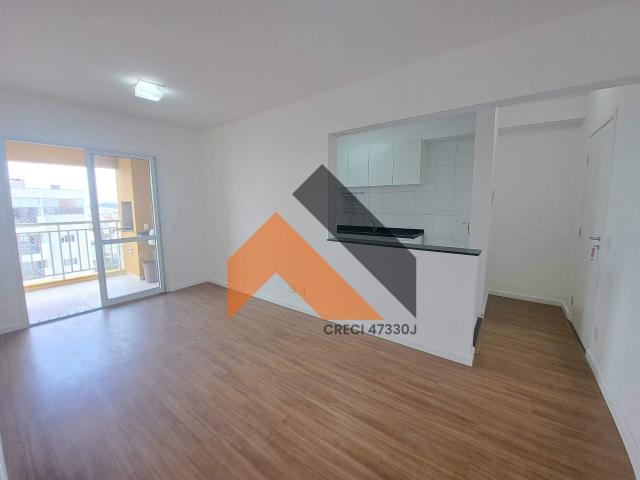 Apartamento para locação com 2 quartos 1 sendo suíte, 1 vaga e depósito Bairro Oswaldo Cruz São Caetano do Sul/SP | Cód.: 320