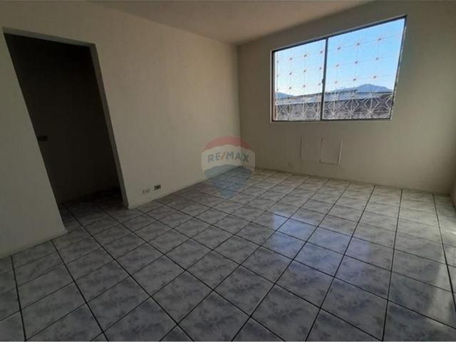 Apartamento para Locação com 2 Quartos, 59m², em Quintino Bocaiúva, Rio de Janeiro. Por R$ 900,00