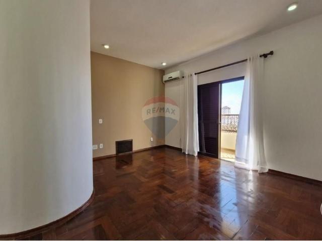 Apartamento para locação com 4 dormitórios Botucatu /SP