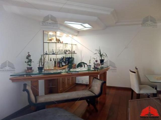 Apartamento para Locação com possibilidade de Venda na Mooca Torre Única 180M Excelente Localizaç