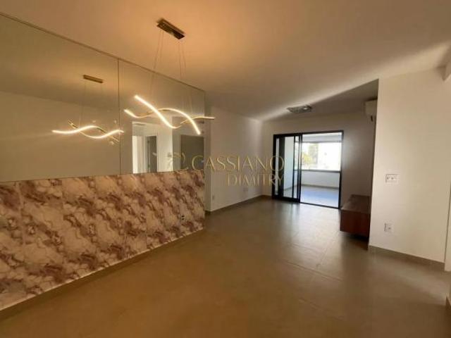 Apartamento para locação de 120m² | 03 dormitórios, sendo 01 suíte e 02 vagas de garagem | Edificio