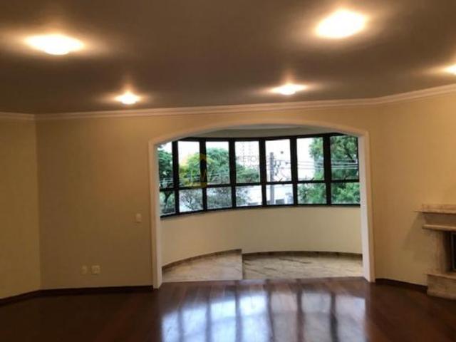 Apartamento para Locação e Venda no Campo Belo, 251 m², 4 dormitórios com armários sendo 2 suítes co