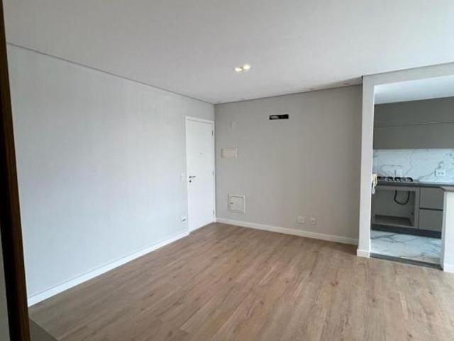 Apartamento para locação e venda no Condomínio Páteo Abolição em Ponte Preta em Campinas SP