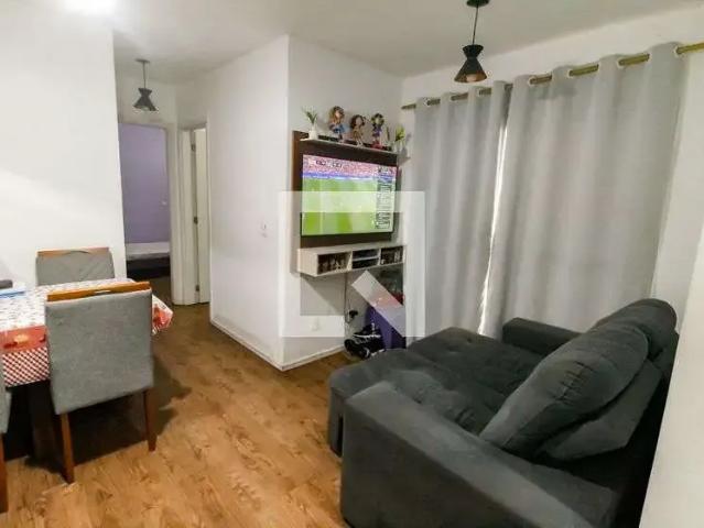 Apartamento para Locação em Taboão da Serra/SP Jardim Record 2 Quartos
