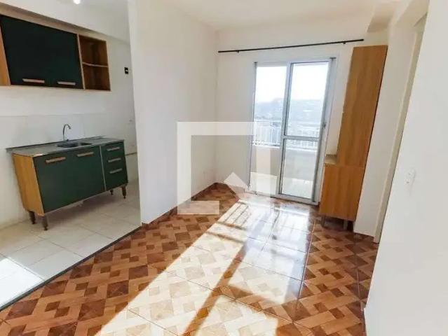 Apartamento para Locação em Taboão da Serra/SP Parque Pinheiros 2 Quartos