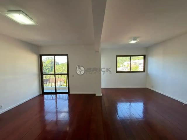 Apartamento para Locação em Teresópolis/RJ Alto 3 Quartos