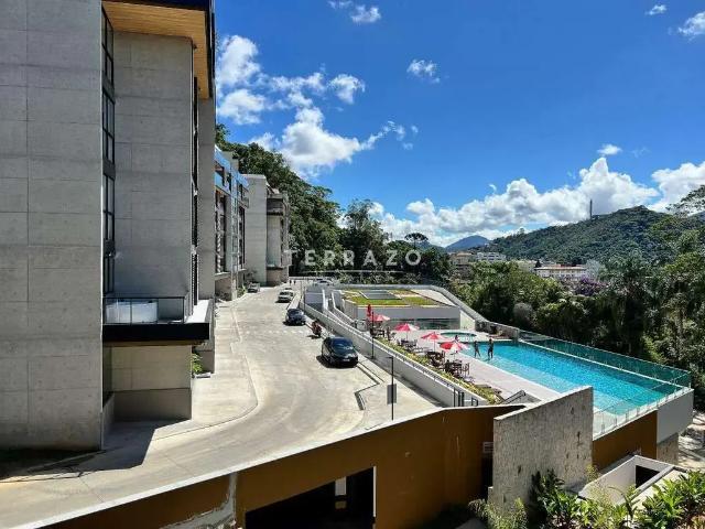 Apartamento para Locação em Teresópolis/RJ Alto 2 Quartos