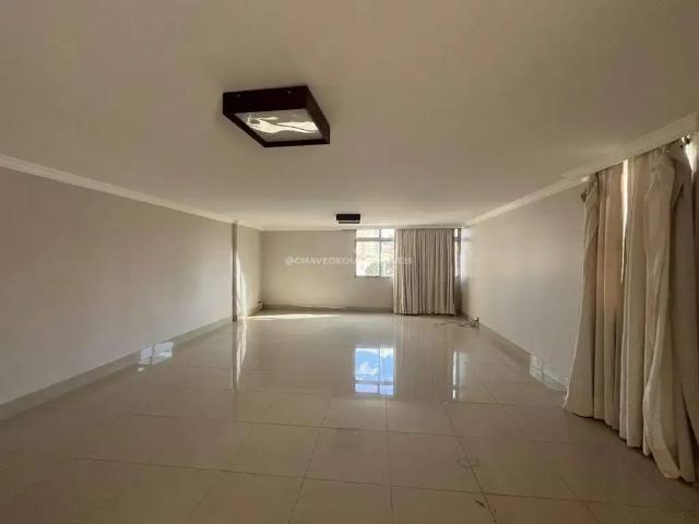 Apartamento para Locação em Uberaba/MG Centro 4 Quartos