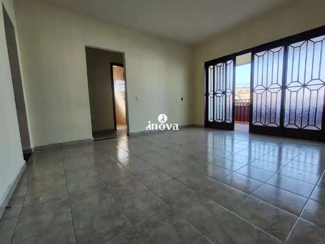 Apartamento para Locação em Uberaba/MG Leblon 2 Quartos