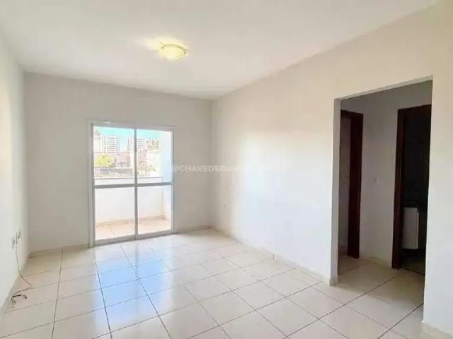 Apartamento para Locação em Uberaba/MG Universitário 2 Quartos