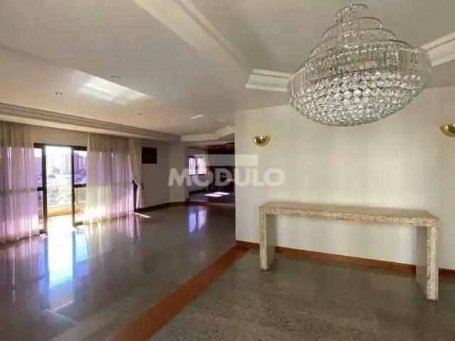 Apartamento para Locação em Uberlândia/MG Centro 3 Quartos