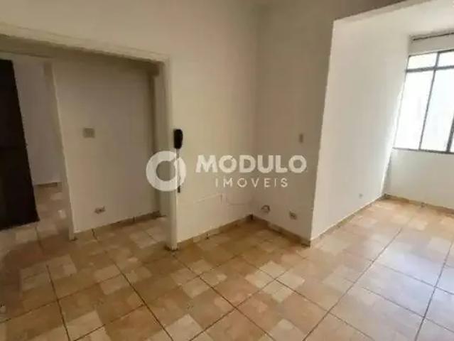 Apartamento para Locação em Uberlândia/MG Centro 3 Quartos