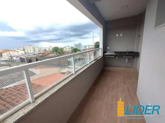 Apartamento para Locação em Uberlândia/MG Brasil 2 Quartos