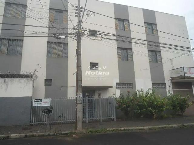 Apartamento para Locação em Uberlândia/MG Brasil 3 Quartos