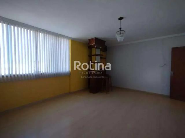 Apartamento para Locação em Uberlândia/MG Brasil 3 Quartos