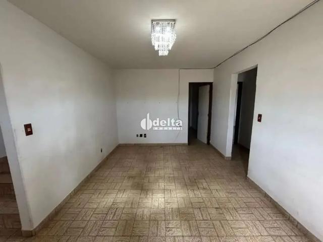 Apartamento para Locação em Uberlândia/MG Higino Guerra 3 Quartos